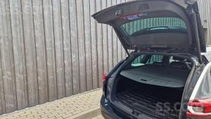Black Opel Insignia 2018 in Jelgava, with an engine capacity of 2.00 L and mileage of 187 thousand km for 9950 €, photo 9 on AUTOMOTO.COM.LV