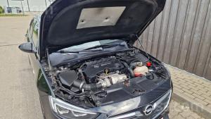 Black Opel Insignia 2018 in Jelgava, with an engine capacity of 2.00 L and mileage of 187 thousand km for 9950 €, photo 10 on AUTOMOTO.COM.LV
