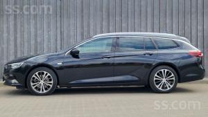 Black Opel Insignia 2018 in Jelgava, with an engine capacity of 2.00 L and mileage of 187 thousand km for 9950 €, photo 13 on AUTOMOTO.COM.LV