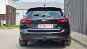 Black Opel Insignia 2018 in Jelgava, with an engine capacity of 2.00 L and mileage of 187 thousand km for 9950 €, photo 15 on AUTOMOTO.COM.LV