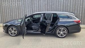 Black Opel Insignia 2018 in Jelgava, with an engine capacity of 2.00 L and mileage of 187 thousand km for 9950 €, photo 16 on AUTOMOTO.COM.LV