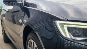 Black Opel Insignia 2018 in Jelgava, with an engine capacity of 2.00 L and mileage of 187 thousand km for 9950 €, photo 24 on AUTOMOTO.COM.LV