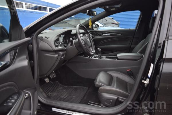 Melns Opel Insignia 2018 Rīga, ar dzinēja tilpumu 2.00 L un nobraukumu 191 tūkst. km par 8900 €, foto 3 vietnē AUTOMOTO.COM.LV