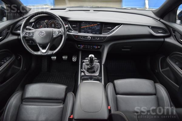 Melns Opel Insignia 2018 Rīga, ar dzinēja tilpumu 2.00 L un nobraukumu 191 tūkst. km par 8900 €, foto 4 vietnē AUTOMOTO.COM.LV