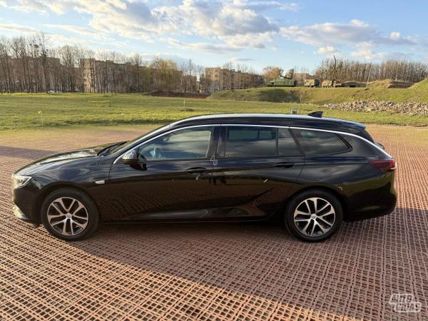 Black Opel Insignia 2018 in Siauliai, with an engine capacity of 1.50 L and mileage of 181 thousand km for 7600 €, photo 8 on AUTOMOTO.COM.LV