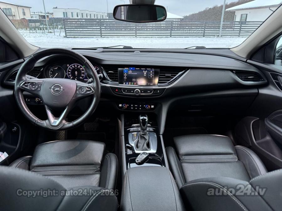 Melns Opel Insignia 2018 Tallina, ar dzinēja tilpumu 2.00 L un nobraukumu 205 tūkst. km par 11999 €, foto 10 vietnē AUTOMOTO.COM.LV