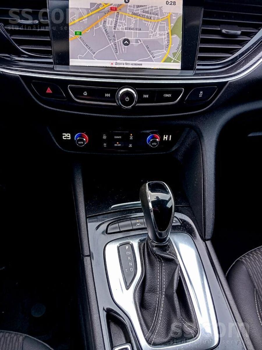 Melns Opel Insignia 2018 Ventspils, ar dzinēja tilpumu 1.60 L un nobraukumu 264 tūkst. km par 7200 €, foto 14 vietnē AUTOMOTO.COM.LV
