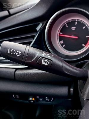 Melns Opel Insignia 2018 Ventspils, ar dzinēja tilpumu 1.60 L un nobraukumu 264 tūkst. km par 7200 €, foto 19 vietnē AUTOMOTO.COM.LV