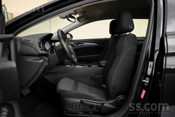 Melns Opel Insignia 2018 Tukums, ar dzinēja tilpumu 1.60 L un nobraukumu 184 tūkst. km par 9590 €, foto 9 vietnē AUTOMOTO.COM.LV
