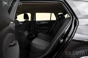 Melns Opel Insignia 2018 Tukums, ar dzinēja tilpumu 1.60 L un nobraukumu 184 tūkst. km par 9590 €, foto 11 vietnē AUTOMOTO.COM.LV