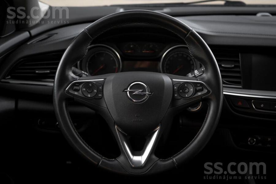 Melns Opel Insignia 2018 Tukums, ar dzinēja tilpumu 1.60 L un nobraukumu 184 tūkst. km par 9590 €, foto 18 vietnē AUTOMOTO.COM.LV