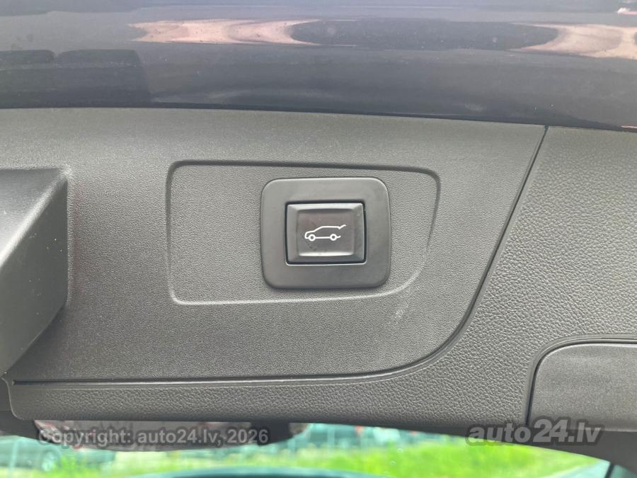 Melns Opel Insignia 2018 Tallina, ar dzinēja tilpumu 1.60 L un nobraukumu 223 tūkst. km par 11500 €, foto 15 vietnē AUTOMOTO.COM.LV