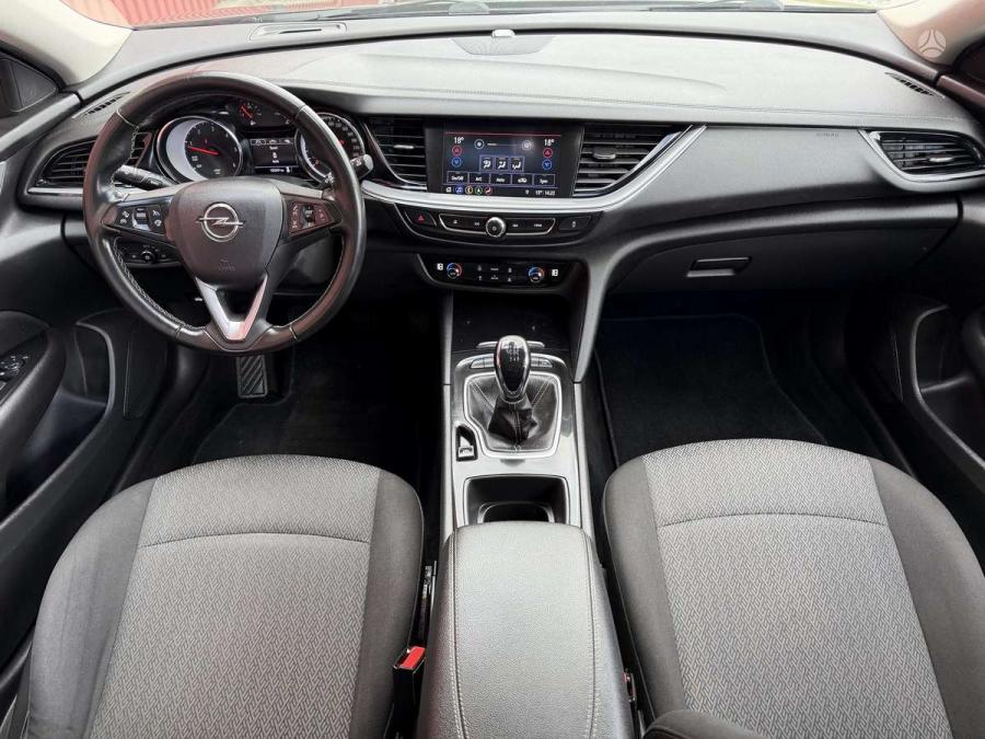 Melns Opel Insignia 2018 Šauļi, ar dzinēja tilpumu 1.60 L un nobraukumu 133 tūkst. km par 8600 €, foto 13 vietnē AUTOMOTO.COM.LV