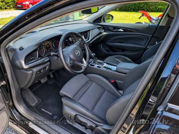 Black Opel Insignia 2018 in Tallinn, with an engine capacity of 1.60 L and mileage of 266 thousand km for 8200 €, photo 5 on AUTOMOTO.COM.LV