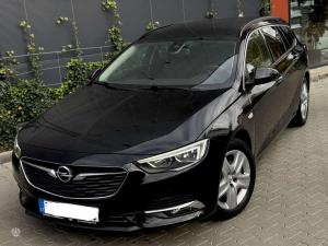 Black Opel Insignia 2018 in Klaipeda, with an engine capacity of 1.60 L and mileage of 226 thousand km for 8800 €, photo  on AUTOMOTO.COM.LV