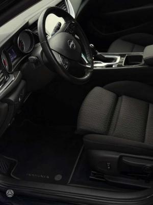 Black Opel Insignia 2018 in Klaipeda, with an engine capacity of 1.60 L and mileage of 226 thousand km for 8800 €, photo 29 on AUTOMOTO.COM.LV