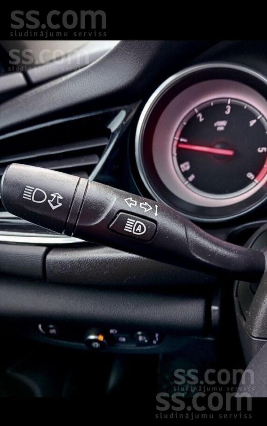 Melns Opel Insignia 2018 Ventspils, ar dzinēja tilpumu 1.60 L un nobraukumu 264 tūkst. km par 6000 €, foto 15 vietnē AUTOMOTO.COM.LV