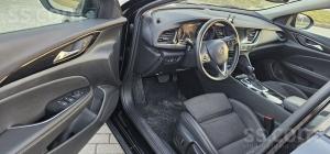 Black Opel Insignia 2019 in Liepaja, with an engine capacity of 2.00 L and mileage of 167 thousand km for 11200 €, photo 11 on AUTOMOTO.COM.LV