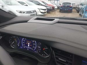 Black Opel Insignia 2019 in Vilnius, with an engine capacity of 1.96 L and mileage of 180 thousand km for 11737 €, photo 10 on AUTOMOTO.COM.LV