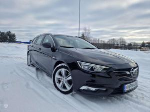 Black Opel Insignia 2019 in Utena, with an engine capacity of 1.60 L and mileage of 132 thousand km for 9500 €, photo  on AUTOMOTO.COM.LV