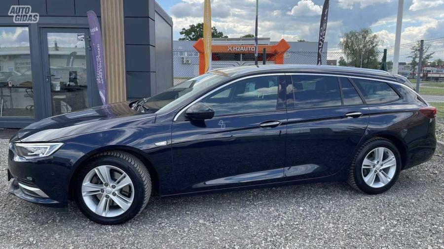 Black Opel Insignia 2019 in Marijampole, with an engine capacity of 2.00 L and mileage of 170 thousand km for 12750 €, photo 6 on AUTOMOTO.COM.LV