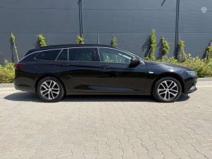 Black Opel Insignia 2019 in Vilnius, with an engine capacity of 1.60 L and mileage of 160 thousand km for 8700 €, photo 6 on AUTOMOTO.COM.LV