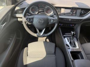 Black Opel Insignia 2019 in Vilnius, with an engine capacity of 1.60 L and mileage of 160 thousand km for 8700 €, photo 12 on AUTOMOTO.COM.LV