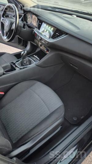 Melns Opel Insignia 2019 Rīga, ar dzinēja tilpumu 1.60 L un nobraukumu 170 tūkst. km par 7950 €, foto 12 vietnē AUTOMOTO.COM.LV