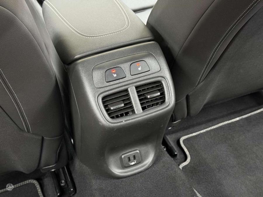 Melns Opel Insignia 2019 Marijampole, ar dzinēja tilpumu 1.96 L un nobraukumu 271 tūkst. km par 11700 €, foto 19 vietnē AUTOMOTO.COM.LV