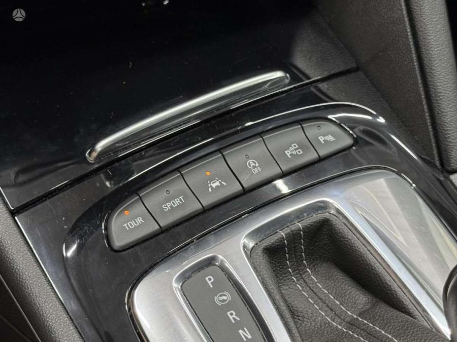 Melns Opel Insignia 2019 Marijampole, ar dzinēja tilpumu 1.96 L un nobraukumu 271 tūkst. km par 11700 €, foto 36 vietnē AUTOMOTO.COM.LV