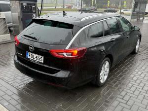 Black Opel Insignia 2020 in Kaunas, with an engine capacity of 1.60 L and mileage of 248 thousand km for 11248 €, photo 5 on AUTOMOTO.COM.LV