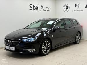 Black Opel Insignia 2020 in Vilnius, with an engine capacity of 1.50 L and mileage of 176 thousand km for 13990 €, photo 2 on AUTOMOTO.COM.LV