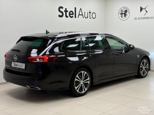 Black Opel Insignia 2020 in Vilnius, with an engine capacity of 1.50 L and mileage of 176 thousand km for 13990 €, photo 6 on AUTOMOTO.COM.LV