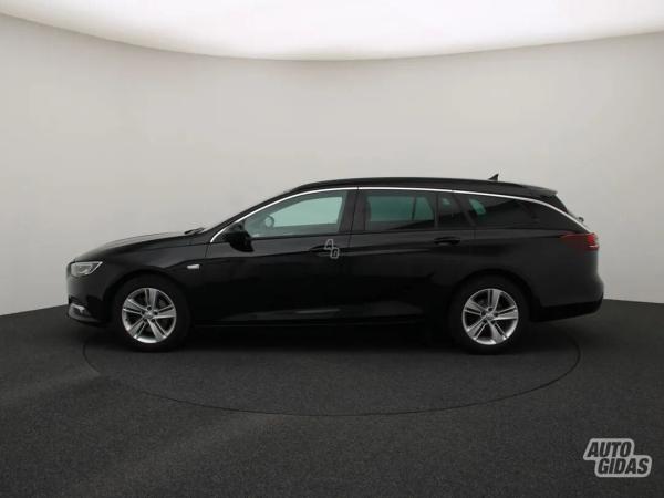 Black Opel Insignia 2020 in Vilnius, with an engine capacity of 2.00 L and mileage of 157 thousand km for 13599 €, photo 6 on AUTOMOTO.COM.LV