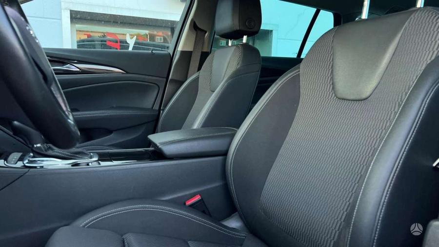 Melns Opel Insignia 2020 Marijampole, ar dzinēja tilpumu 1.96 L un nobraukumu 202 tūkst. km par 8700 €, foto 7 vietnē AUTOMOTO.COM.LV