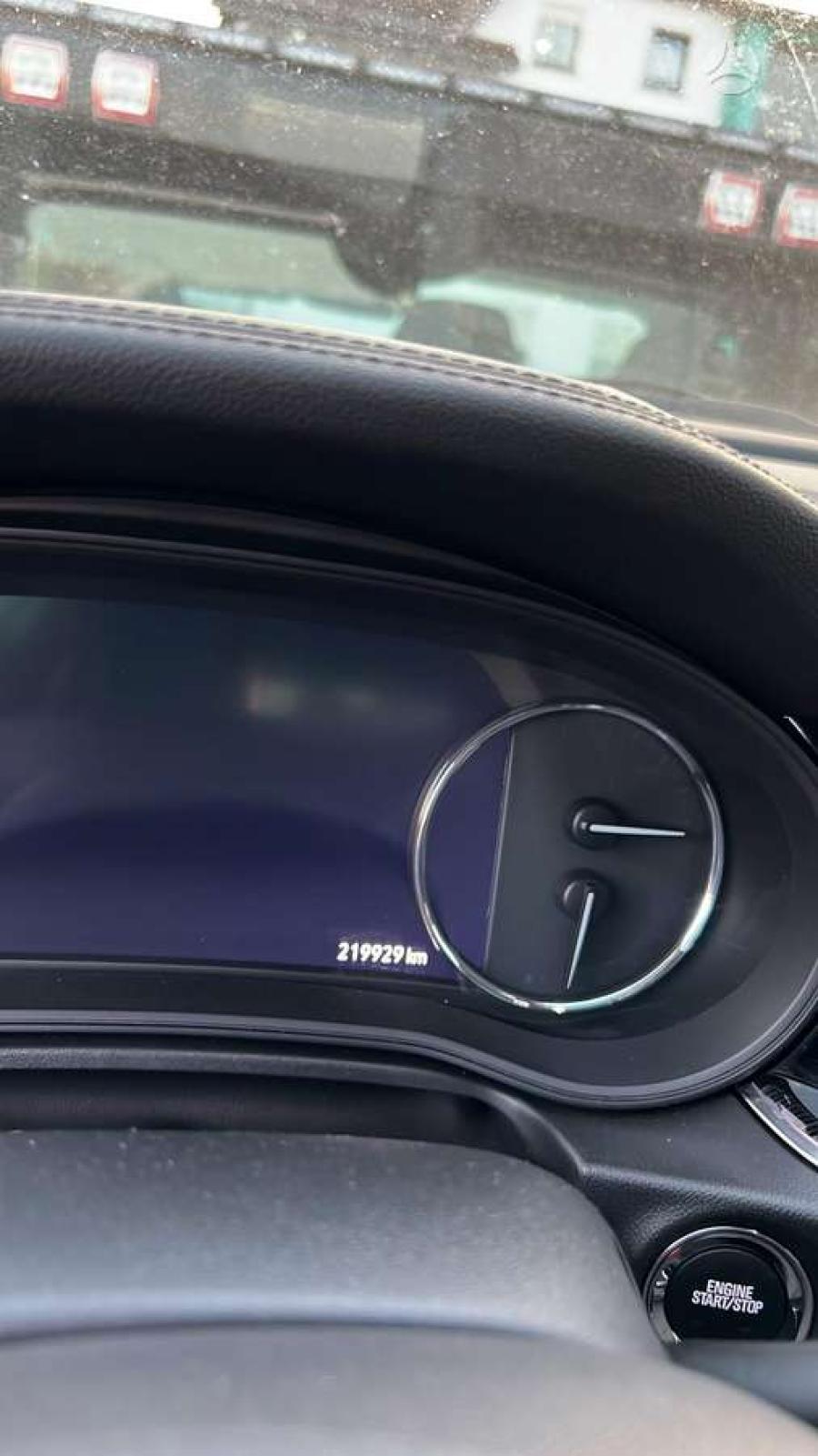 Melns Opel Insignia 2020 Marijampole, ar dzinēja tilpumu 1.96 L un nobraukumu 202 tūkst. km par 8700 €, foto 11 vietnē AUTOMOTO.COM.LV