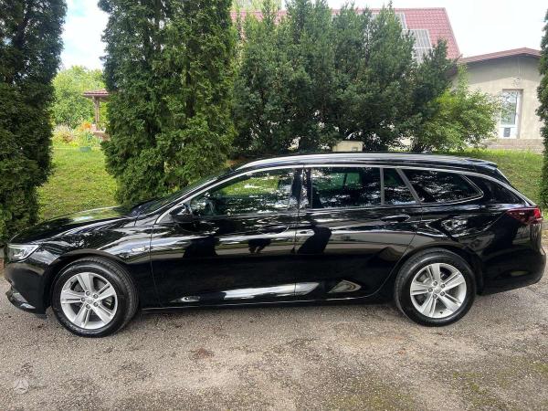 Melns Opel Insignia 2020 Alīta, ar dzinēja tilpumu 1.60 L un nobraukumu 177 tūkst. km par 8950 €, foto 4 vietnē AUTOMOTO.COM.LV