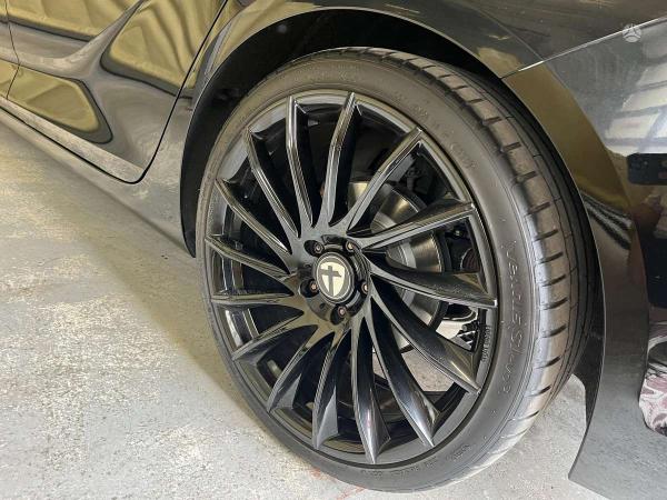 Black Opel Insignia 2020 in Marijampole, with an engine capacity of 1.96 L and mileage of 73 thousand km for 13200 €, photo 11 on AUTOMOTO.COM.LV