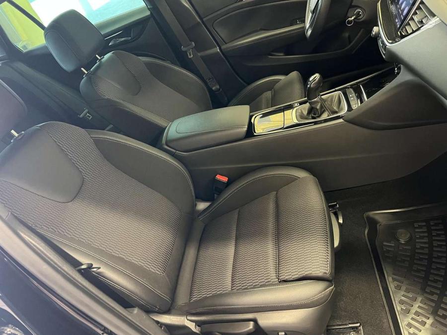 Melns Opel Insignia 2020 Marijampole, ar dzinēja tilpumu 1.96 L un nobraukumu 73 tūkst. km par 13200 €, foto 15 vietnē AUTOMOTO.COM.LV
