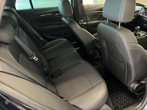 Melns Opel Insignia 2020 Marijampole, ar dzinēja tilpumu 1.96 L un nobraukumu 73 tūkst. km par 13200 €, foto 17 vietnē AUTOMOTO.COM.LV