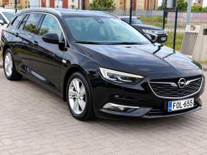 Black Opel Insignia 2020 in Kaunas, with an engine capacity of 1.60 L and mileage of 248 thousand km for 10899 €, photo  on AUTOMOTO.COM.LV