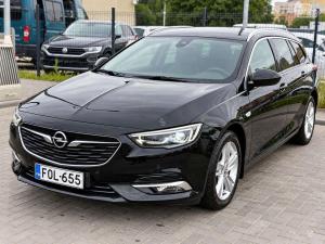 Black Opel Insignia 2020 in Kaunas, with an engine capacity of 1.60 L and mileage of 248 thousand km for 10899 €, photo 4 on AUTOMOTO.COM.LV