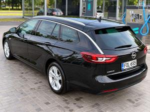 Black Opel Insignia 2020 in Kaunas, with an engine capacity of 1.60 L and mileage of 248 thousand km for 10899 €, photo 5 on AUTOMOTO.COM.LV
