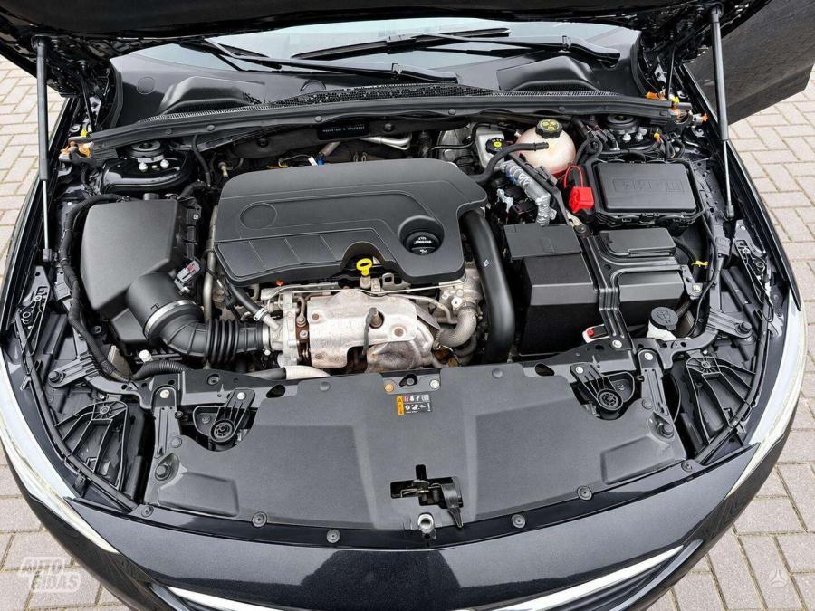 Black Opel Insignia 2020 in Kaunas, with an engine capacity of 1.60 L and mileage of 248 thousand km for 10899 €, photo 11 on AUTOMOTO.COM.LV
