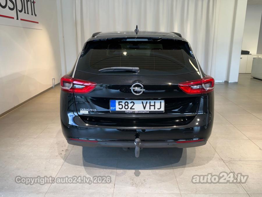 Black Opel Insignia 2021 in Tallinn, with an engine capacity of 1.60 L and mileage of 123 thousand km for 14500 €, photo 8 on AUTOMOTO.COM.LV