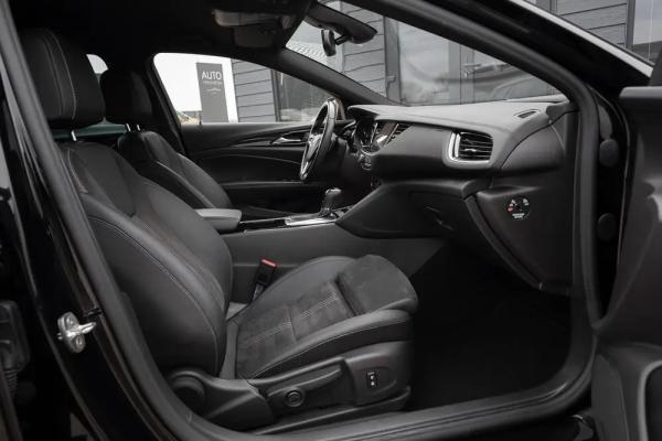 Melns Opel Insignia 2021 Jelgava, ar dzinēja tilpumu 2.00 L un nobraukumu 145 tūkst. km par 17750 €, foto 9 vietnē AUTOMOTO.COM.LV