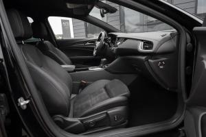 Melns Opel Insignia 2021 Jelgava, ar dzinēja tilpumu 2.00 L un nobraukumu 145 tūkst. km par 17750 €, foto 10 vietnē AUTOMOTO.COM.LV