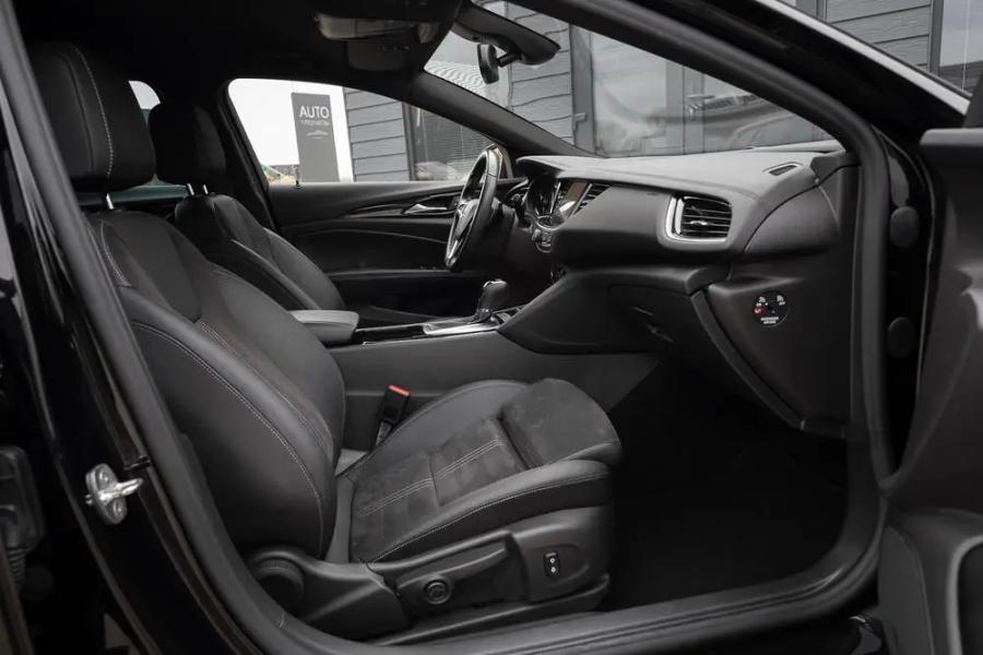Melns Opel Insignia 2021 Jelgava, ar dzinēja tilpumu 2.00 L un nobraukumu 145 tūkst. km par 17750 €, foto 10 vietnē AUTOMOTO.COM.LV