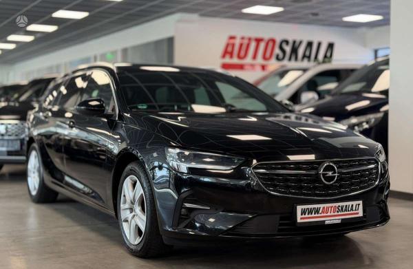 Black Opel Insignia 2021 in Klaipeda, with an engine capacity of 1.96 L and mileage of 214 thousand km for 12650 €, photo 5 on AUTOMOTO.COM.LV