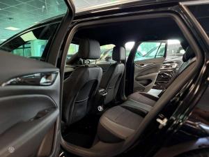 Black Opel Insignia 2021 in Klaipeda, with an engine capacity of 1.96 L and mileage of 214 thousand km for 12650 €, photo 14 on AUTOMOTO.COM.LV